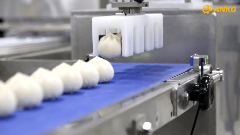 Revolutionizing the Food Industry with Smart Technology Breakthroughs